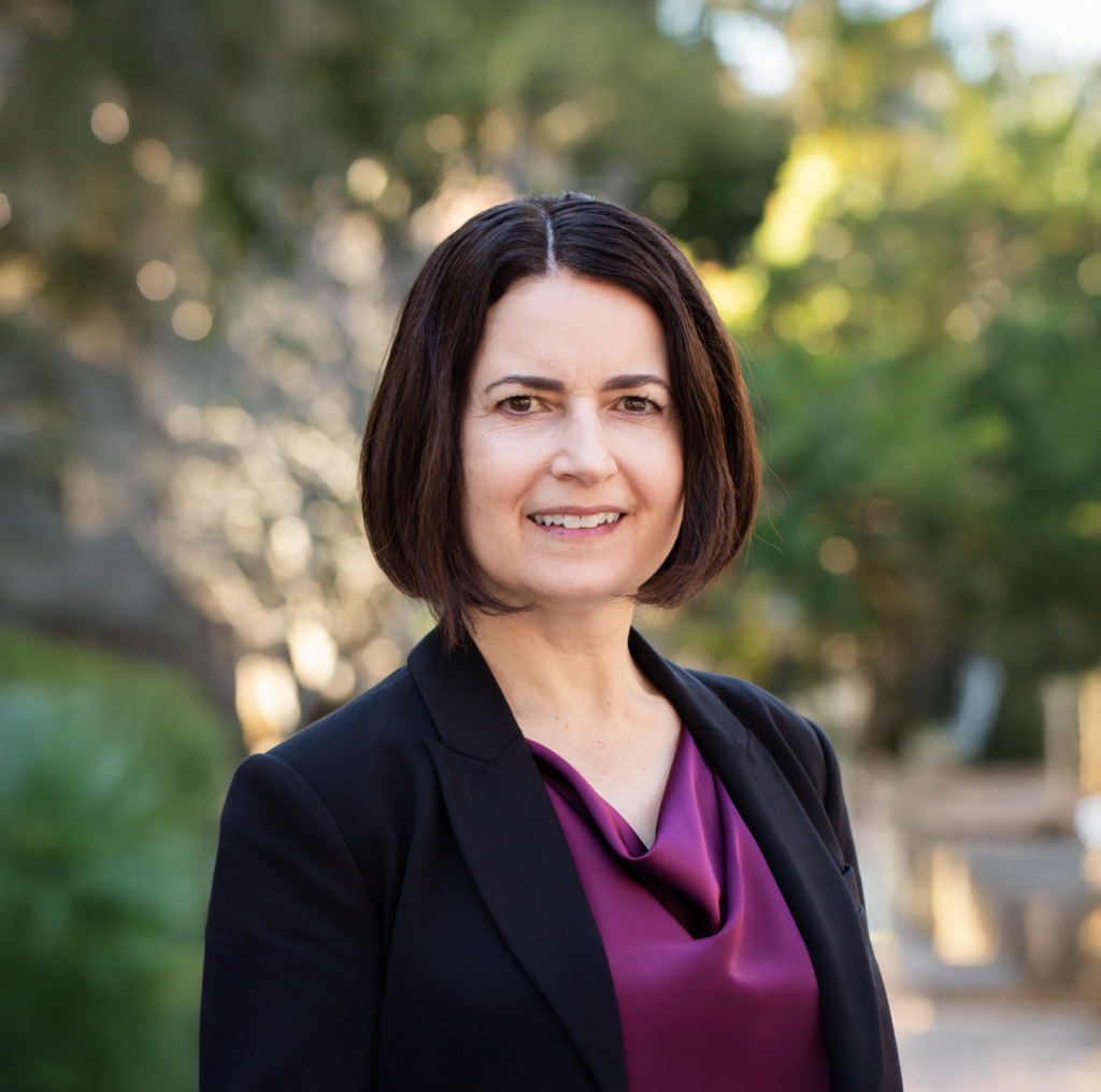 Erin Powers - UCLA School of Education & Information Studies